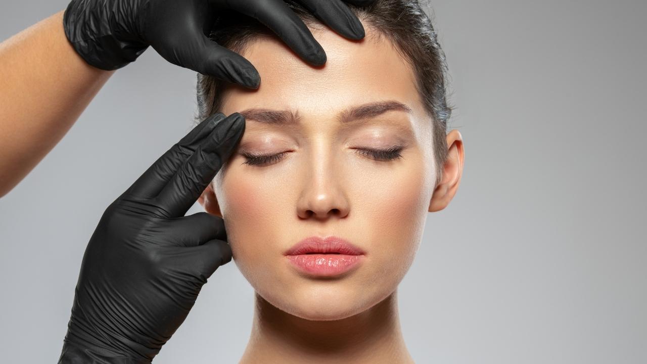 Ameliyatsız Yüz Germe - Dermatolog Dr Zehra Doust Ameliyatsız Yüz Germe - Dermatolog Dr Zehra Doust